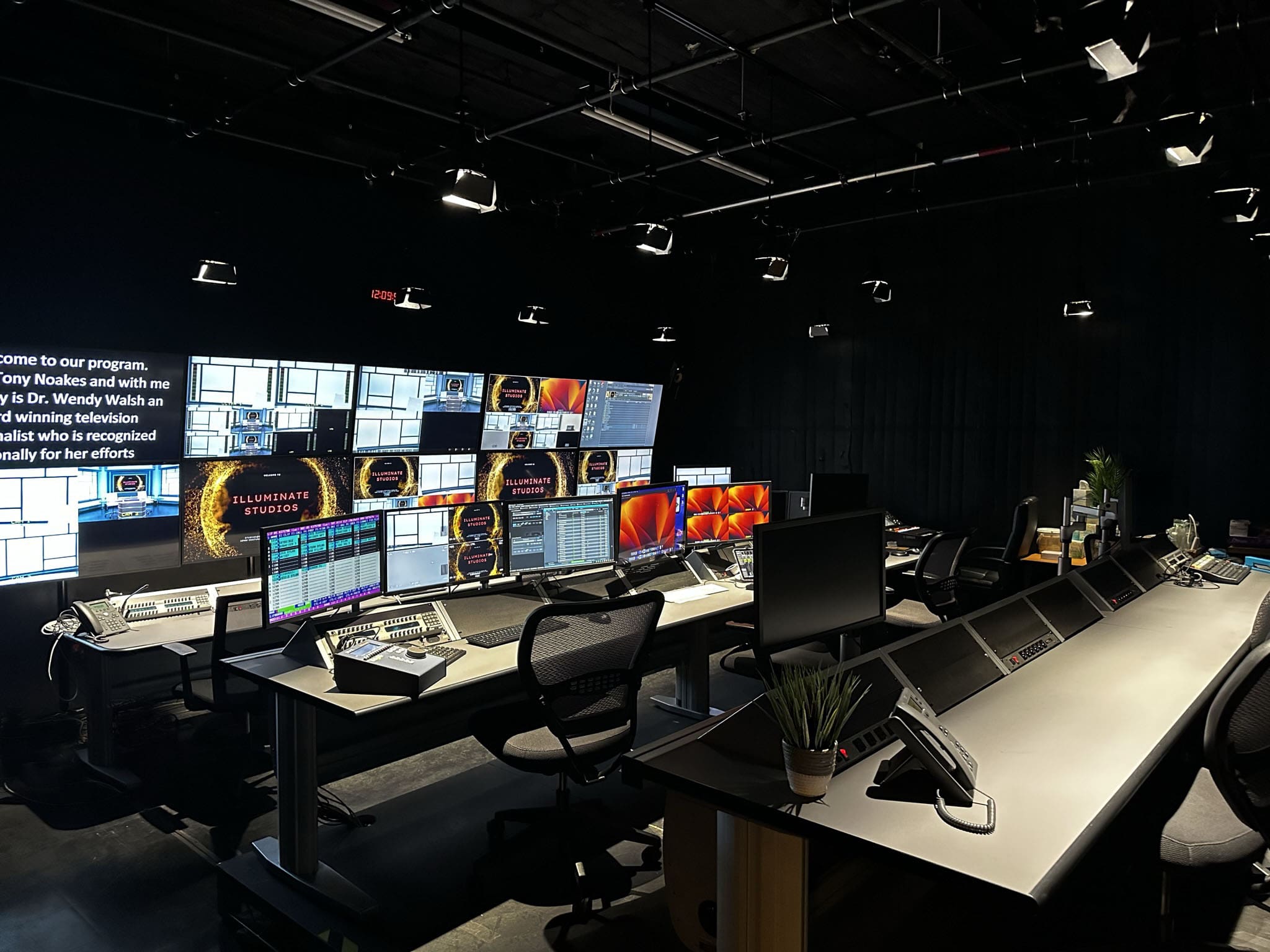 HD Broadcast Studio - TVA Media Group